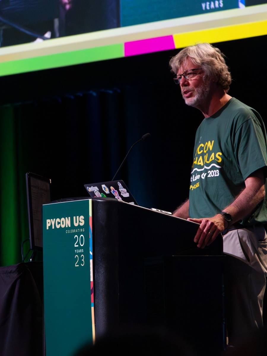 20回目を迎えた「PyCon US」現地リポート、Python 3.12の変更点も公開：日経クロステック Active